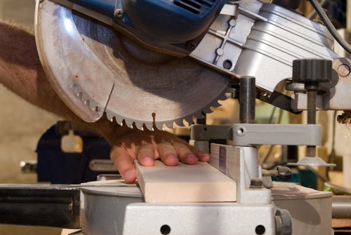 Saw Accidents Injury Lawyer in Los Angeles