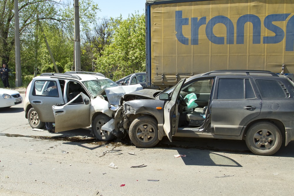 Head-On Collision Accident Lawyer in Los Angeles | Free Consultations 24/7