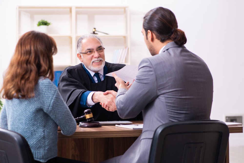 Embezzlement Lawyer in Irvine | Free Consultations 24/7