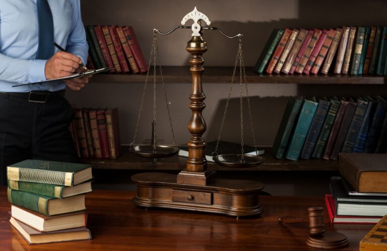 What Is a Prosecutor? | Simmrin Law Group