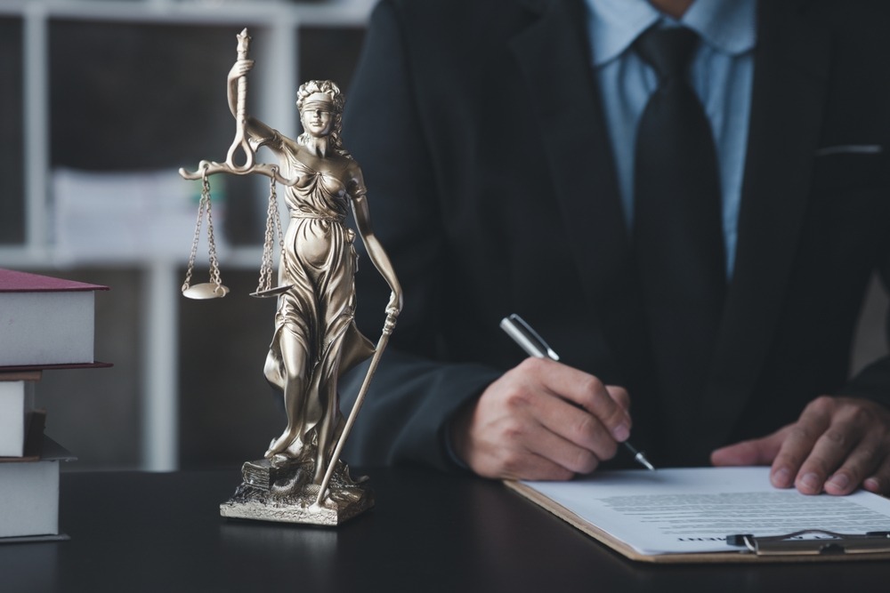 7 Questions to Ask a White-Collar Crime Lawyer